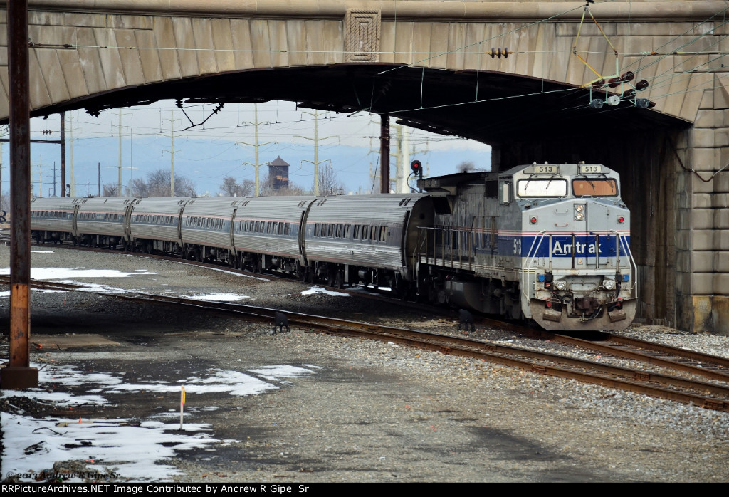Amtrak 513